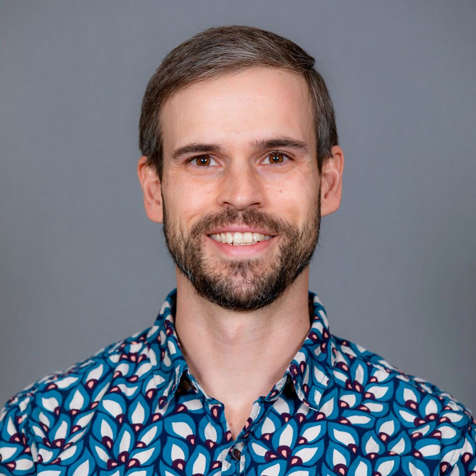 Laura Alt's Instagram, Twitter & Facebook on IDCrawl